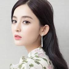 Gu Li Na Zha 古力娜扎尔·拜合提亚尔 (Actress) – Ninenovel